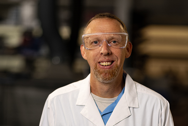 A Different Brand of Experts | CDMO | Cambrex